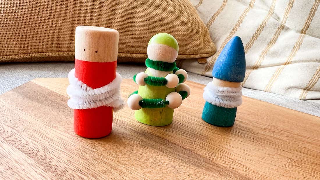 Easy Peg Doll Ideas – Dress them & make playtime more fun!