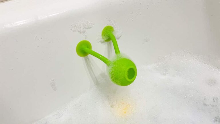 10 Wonderful Water Toys to make Water Play magical