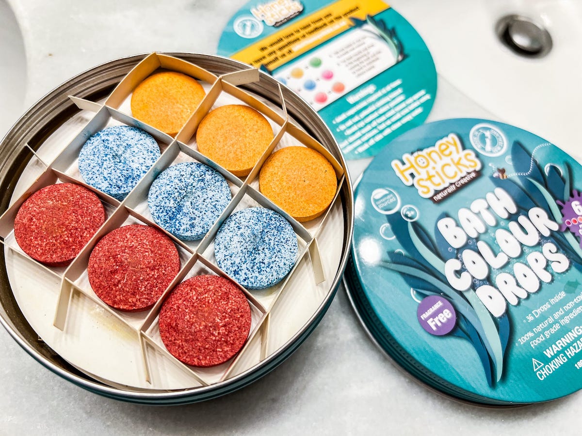 11 Wonderful Bath Toys for Children – Make Bathtime More Fun (& Easy)