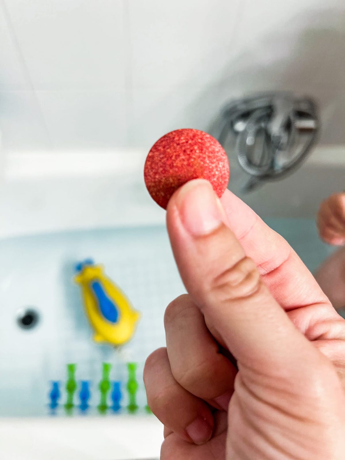 11 Wonderful Bath Toys for Children – Make Bathtime More Fun (& Easy)